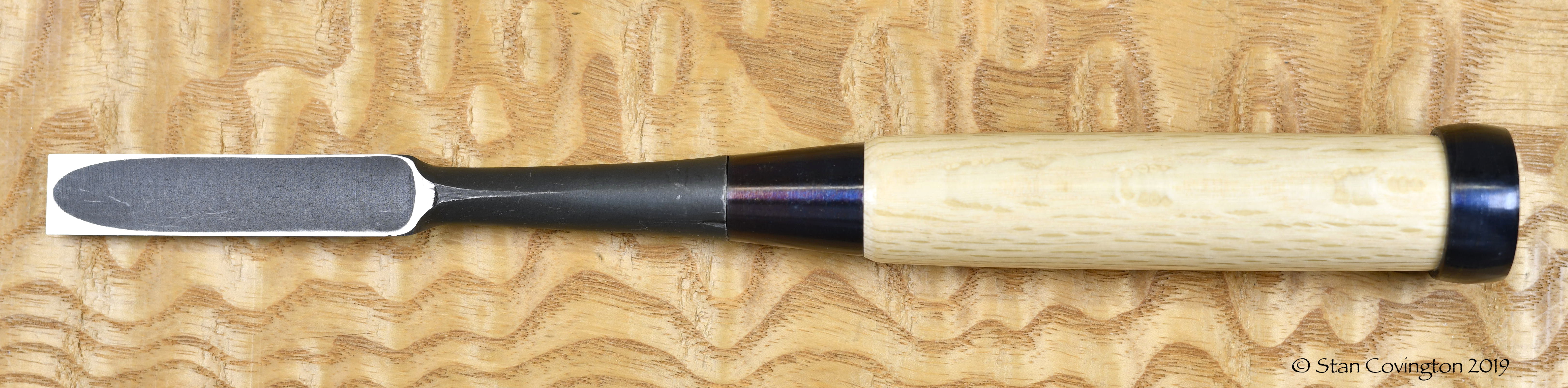 The Varieties of Japanese Chisels Part 4 – Kakuuchi Oiirenomi (角打追入鑿 ...