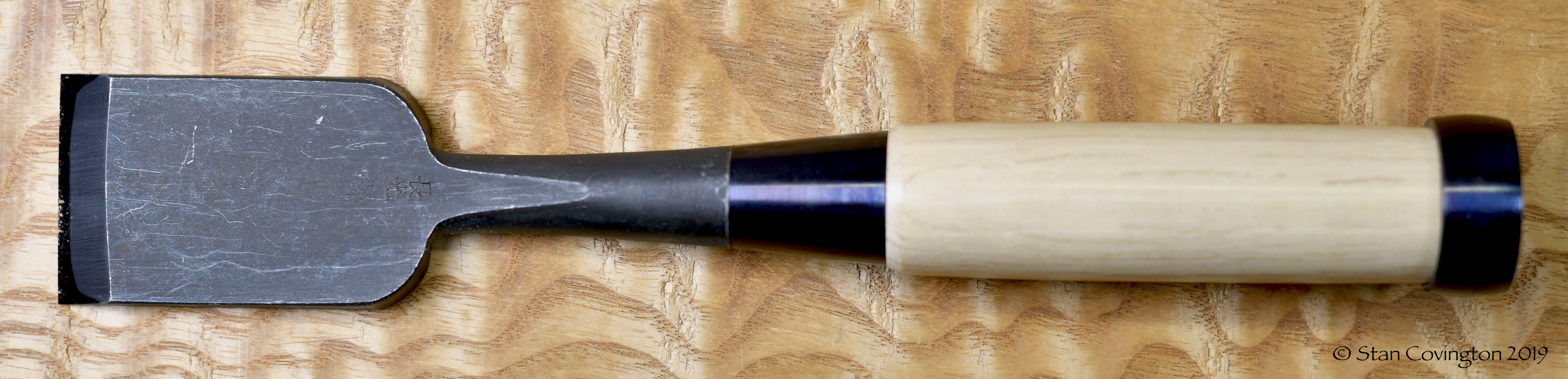 The Varieties of Japanese Chisels Part 4 – Kakuuchi Oiirenomi (角打追入鑿 ...